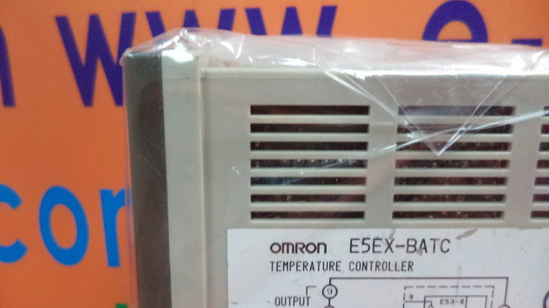 OMRON TEMPERATURE CONTRLLER E5EX-BATC - 裕益科技自動化設備可程式編碼器PLC分散式控制系統DCS
